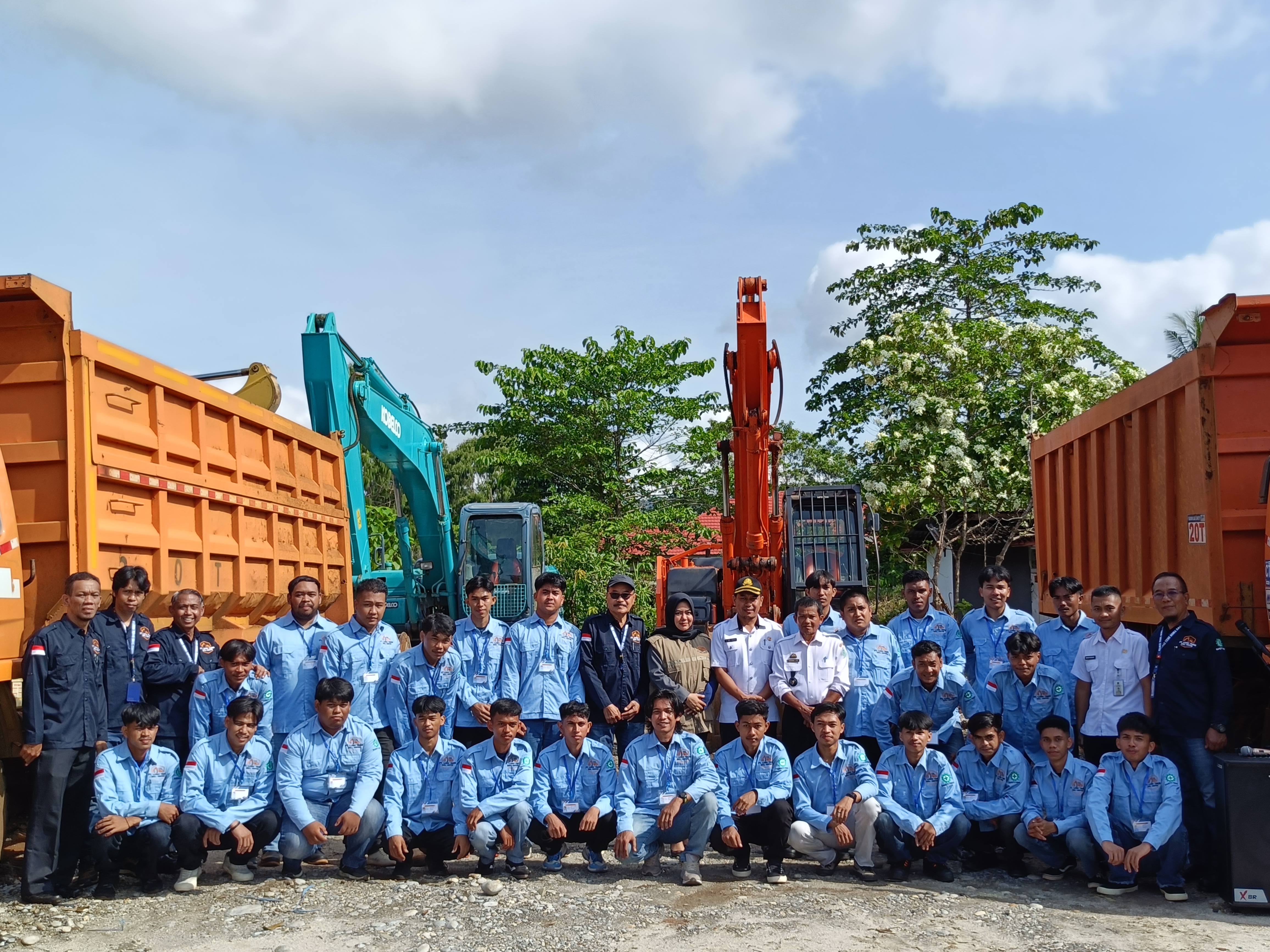 Lutim Skill Center Siapkan Tenaga Skill Siap Kerja, Anggota DPRD : Ini ...